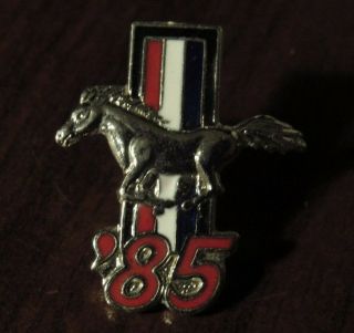 Vintage 1983 Mustang Hat Lapel Pin - Ford | #5086703